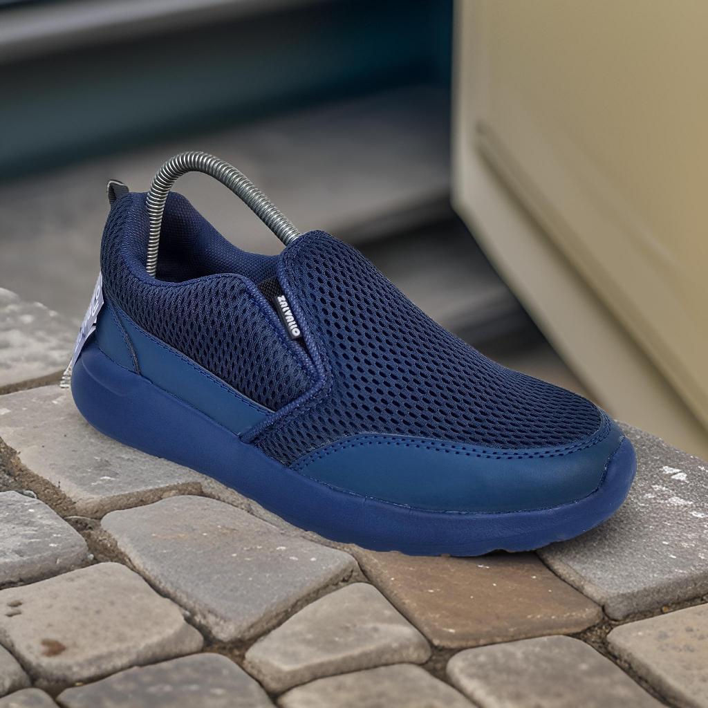 Jual sepatu slip on terbaru sneakers sepatu jalan pria | Shopee Indonesia