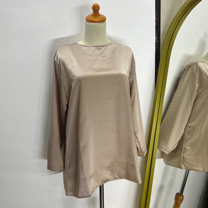 Jual BLOUSE inner satin / Inner atasan satin by DEZHAF | Shopee Indonesia