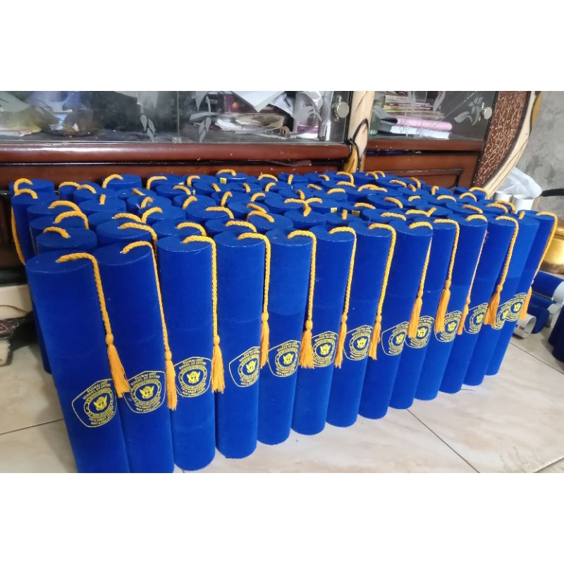 Jual Tabung Wisuda/Sarjana kelulusan | Shopee Indonesia Jual Tabung Wisuda/Sarjana kelulusan | Shopee Indonesia