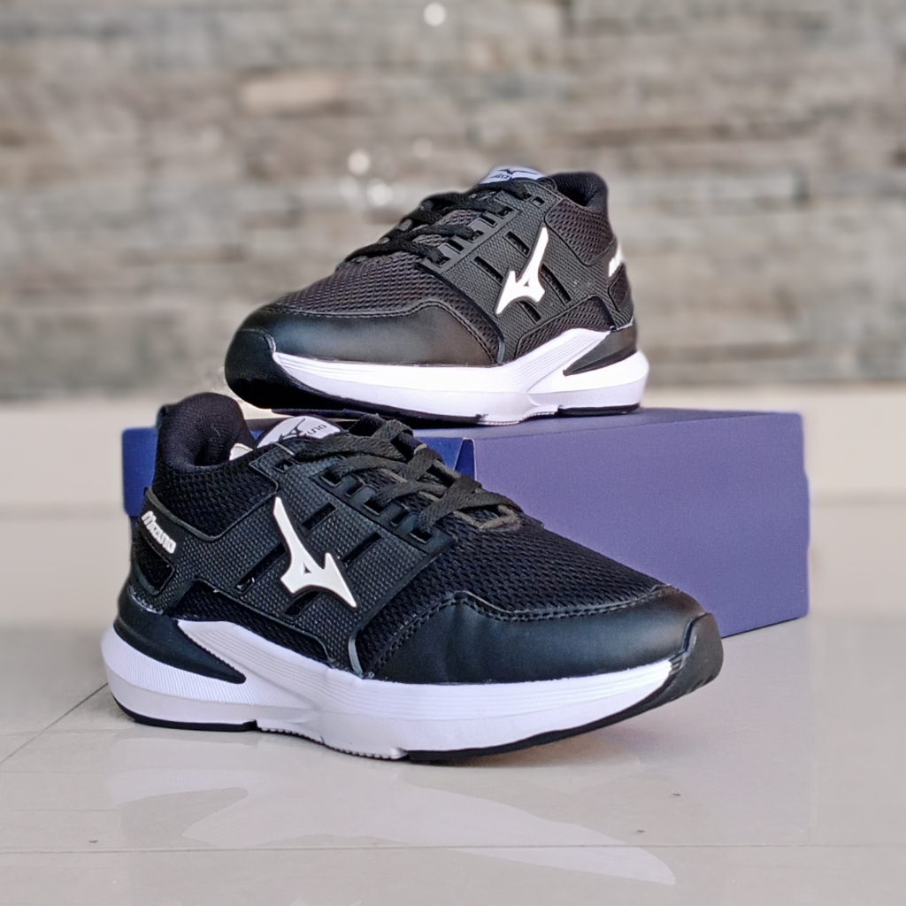 Jual FREE BOX SEPATU OUT DOOR SKET RUNNING TERBARU DAN MURAH SNEAKER ...