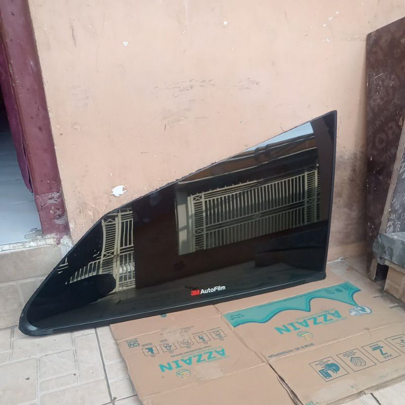 Jual KACA BODY / KACA MATI SAMPING BAGIAN KANAN RASH / TERIOS 2018-2023 ...