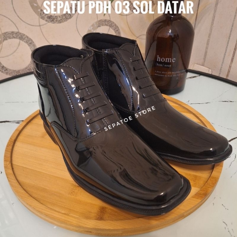 Jual SEPATU PDH TNI POLRI 03 HITAM KILAP SEPATU PDH SATPAM SECURITY POL ...