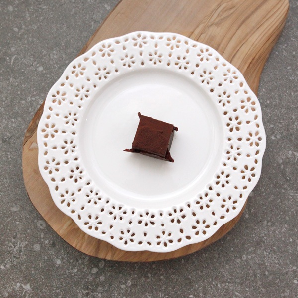 Jual Saint James Plate Anna Kim 10 inch - Piring | Shopee Indonesia