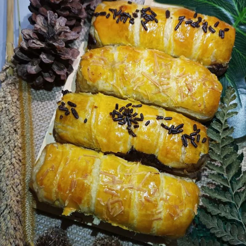 Jual PISANG BOLEN LILIT / OLEH OLEH KHAS BANDUNG / PISANG BOLEN MANAH ...