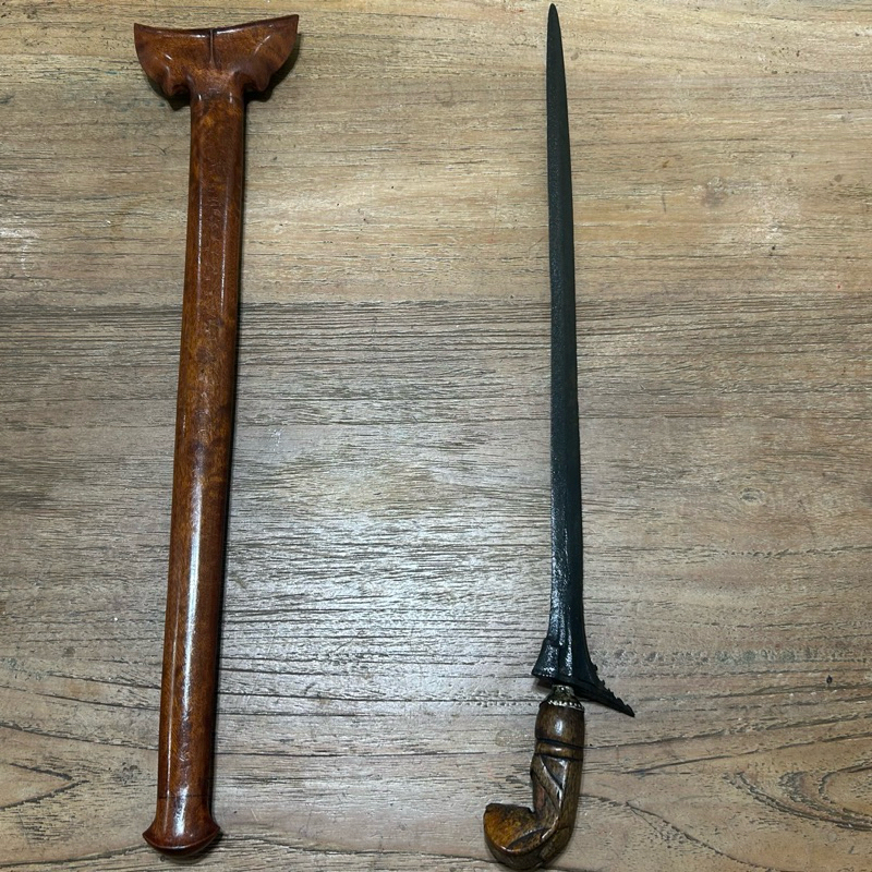 Jual Keris Panjang Pusaka Sepuh Bangkinang Riau Mojopahit Keleng ...