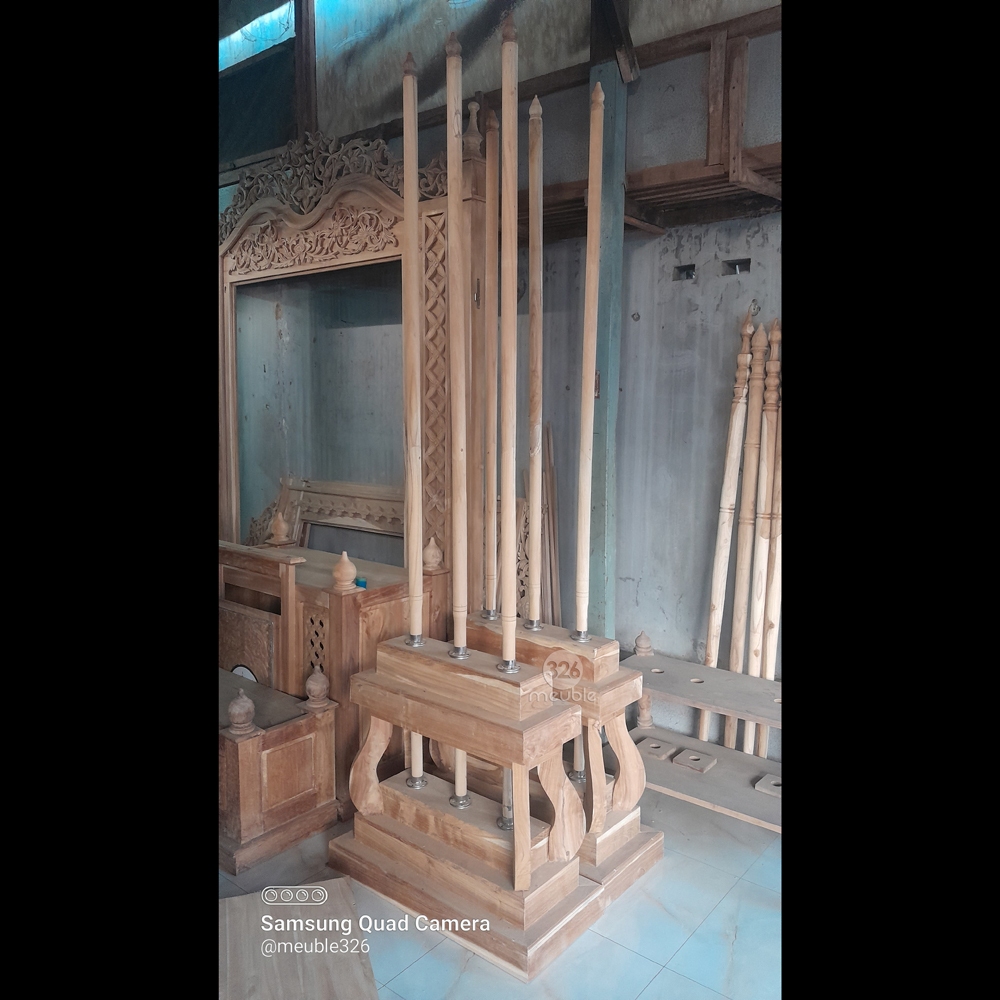Jual Tiang Bendera Jati Mebel Jepara - Dudukan Bendera Jati - Stand ...