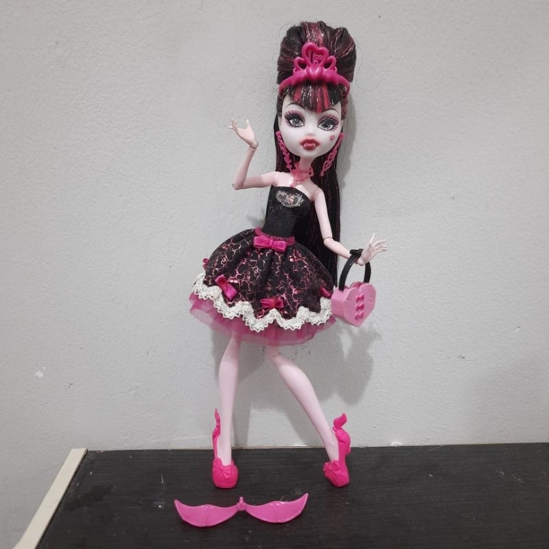 Jual Boneka Monster High Sweet 1600 Draculaura Mainan | Shopee Indonesia