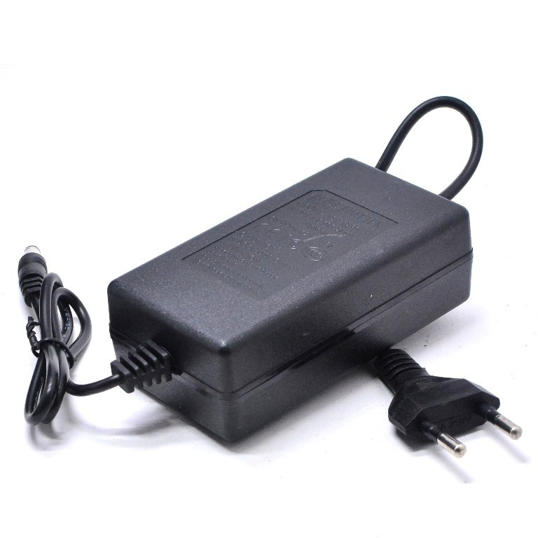 Jual 30B ADAPTOR 3A 12V BESAR Adaptor 3A 12V Besar Universal Led Lampu ...