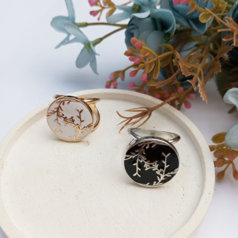 Jual Bros Ring Hijab Cincin Jilbab Hitam Putih | Shopee Indonesia