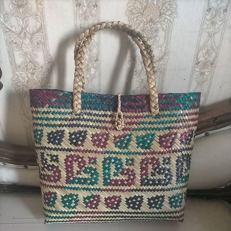 Jual TAS PURUN L 35 cm, ANYAMAN PURUN KALIMANTAN | Shopee Indonesia