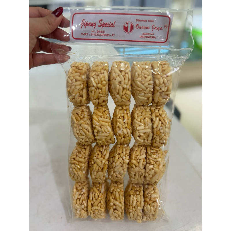 Jual Jipang Special Oncom Jaya isi 20 pcs,jajanan jadul | Unikids Jawa ...