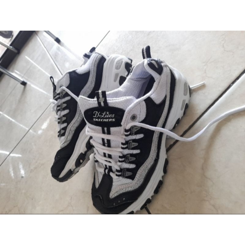 Jual sepatu bekas berkualitas | Shopee Indonesia