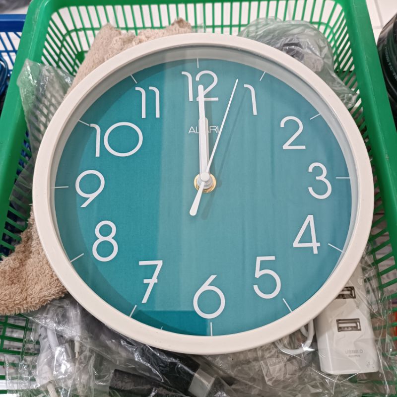 Jual Jam Dinding Latar Warna Bulat 20cm | Shopee Indonesia