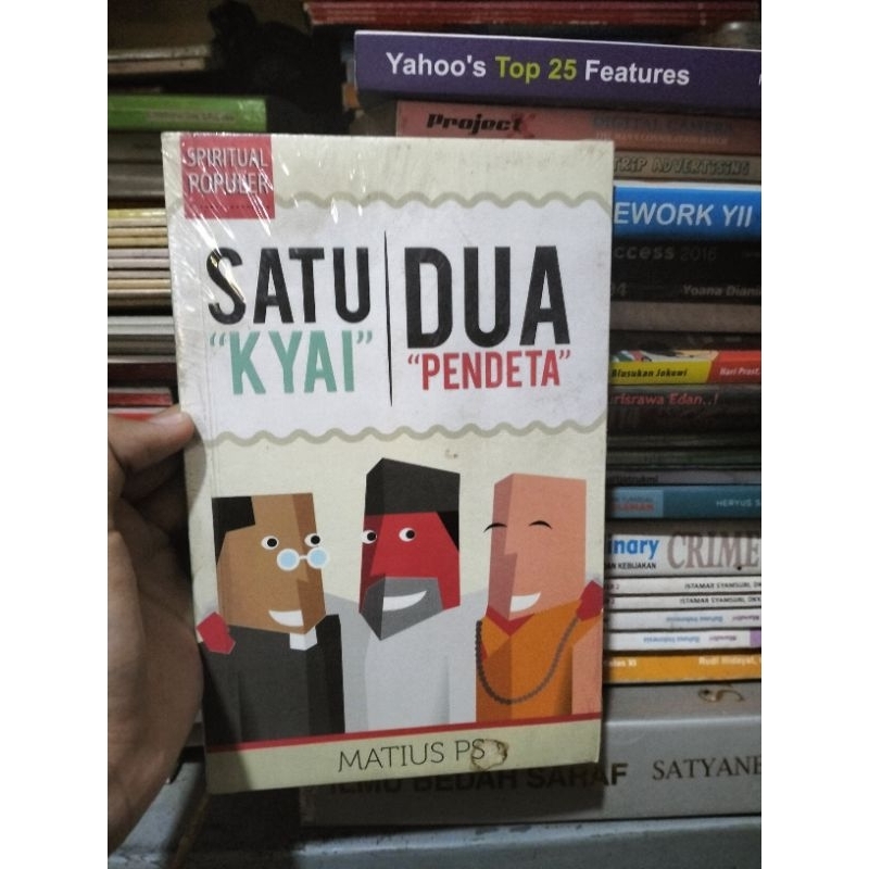 Jual buku spiritual populer satu kyai dua pendeta | Shopee Indonesia