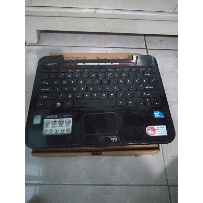 Jual Laptop Komputer Mini & Monitor Set Axioo Neon CLW Core i3 Ram 4gb ...