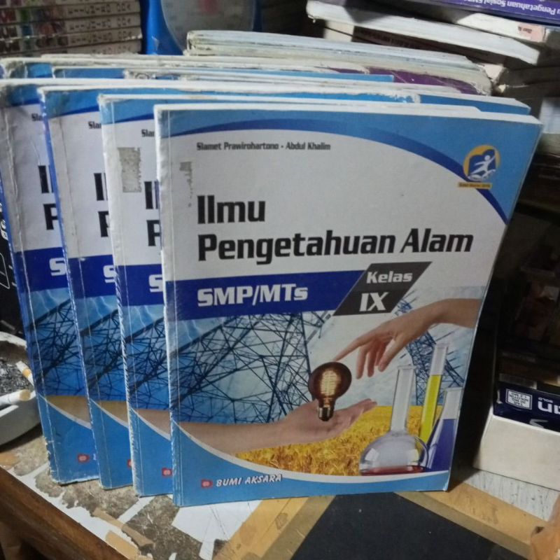 Jual BUKU IPA/ILMU PENGETAHUAN ALAM UNTUK SMP KELAS IX/3/9 REVISI K13 PENERBIT BUMI AKSARA ...