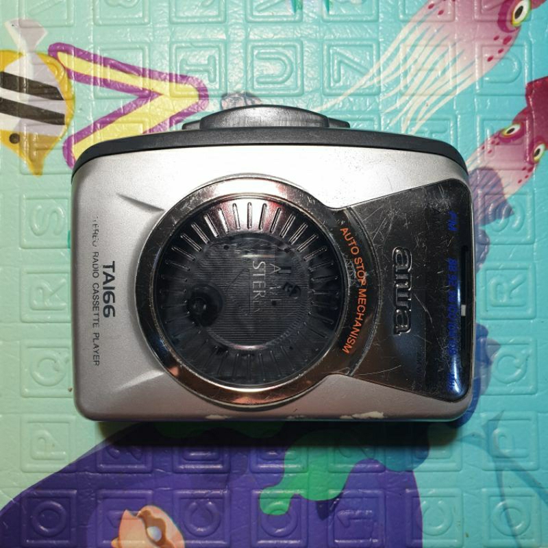 Jual Walkman Aiwa HS - TA166 Stereo Cassette Player | Shopee Indonesia