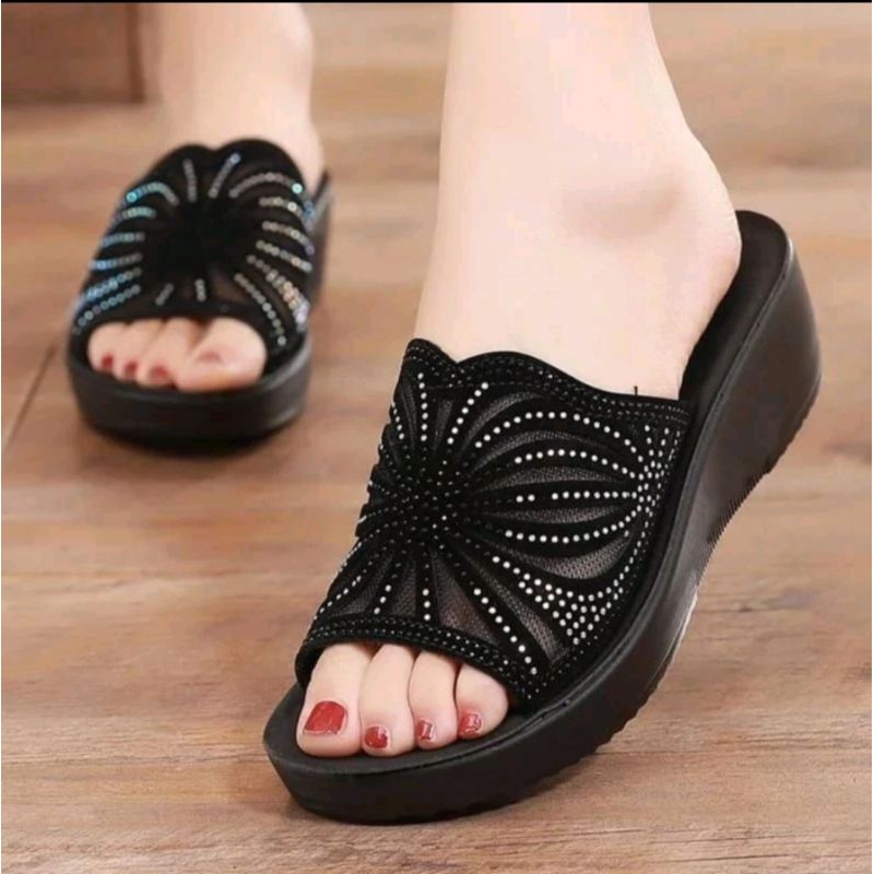 Jual TERMURAH!! Sandal Wedges Slop Fhasion Model Andin Terbaru Sandal ...