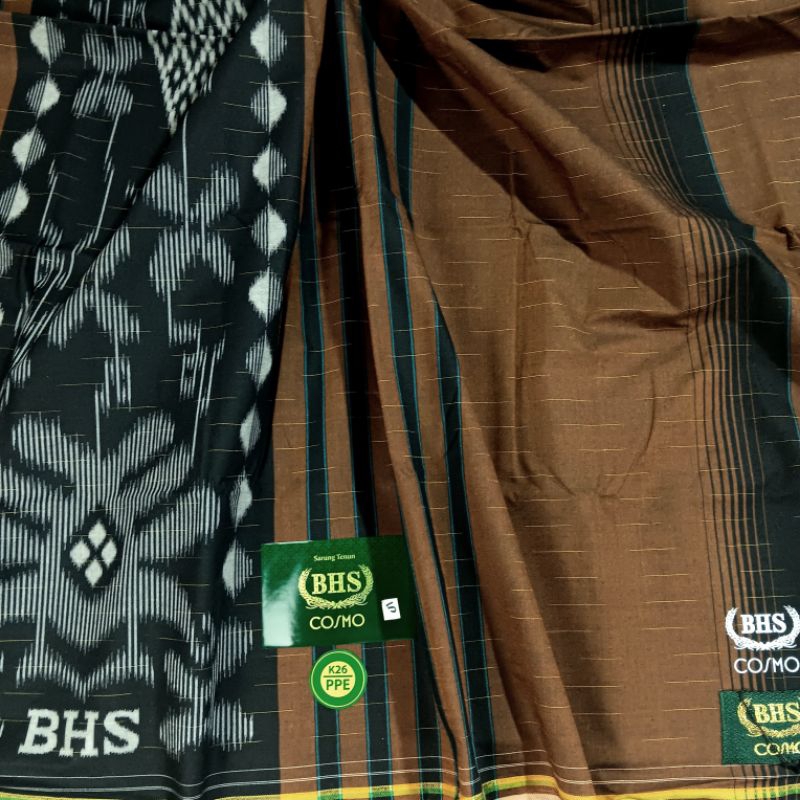 Jual SARUNG BHS COSMO GOLD K26 PPE 5 COKLAT | Shopee Indonesia
