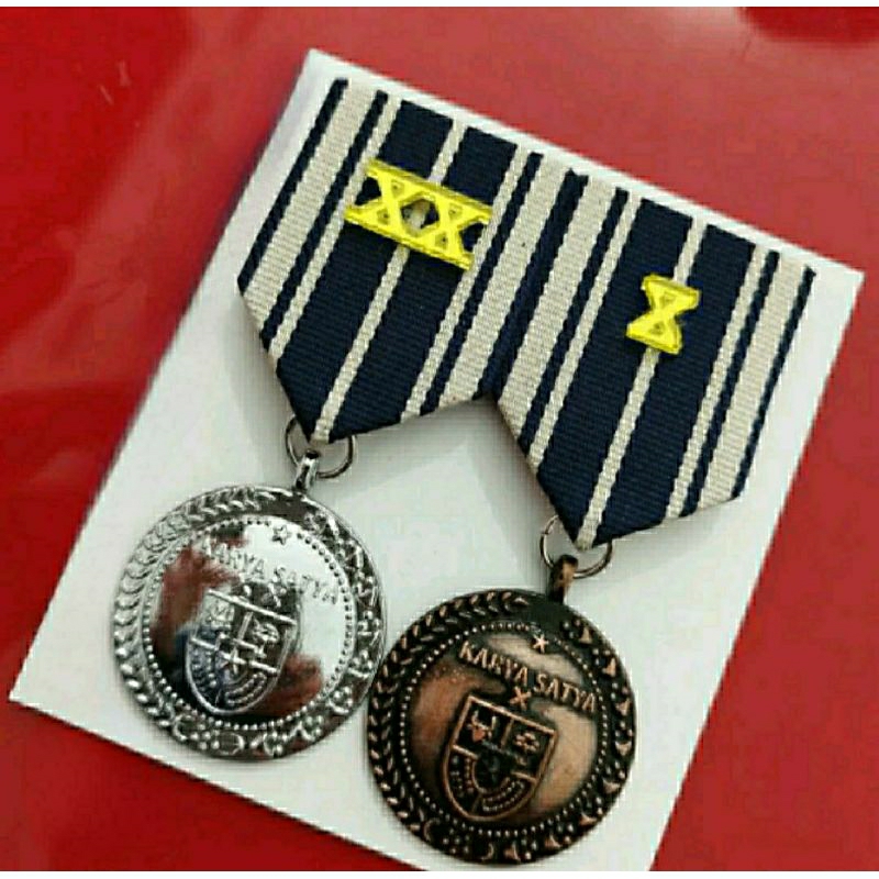 Jual SATYA LENCANA MENDALI PDU PNS ASN 20 10 TAHUN ROMAWI TIMBUL ...