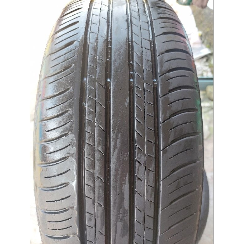 Jual Ban mobil second ukuran 215/60 R17 dunlop ennasave | Shopee Indonesia