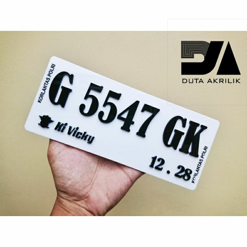 Jual Plat Nomor Motor Variasi Akrilik Putih Huruf Timbul | Shopee Indonesia
