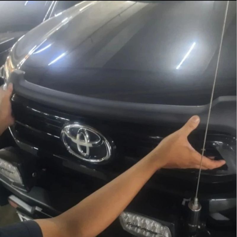 Jual list kap mesin hilux revo 2021-2022-2023 fiber | Shopee Indonesia