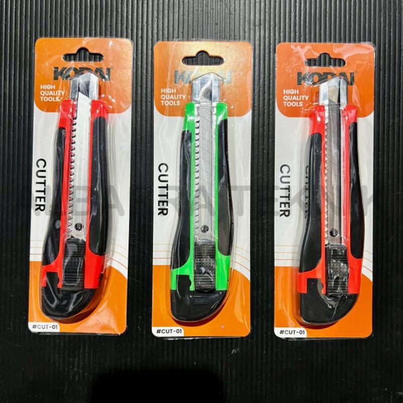 Jual CUTTER BESAR / Cutter Gagang Karet Auto Lock Pisau Cutter KODAI ...