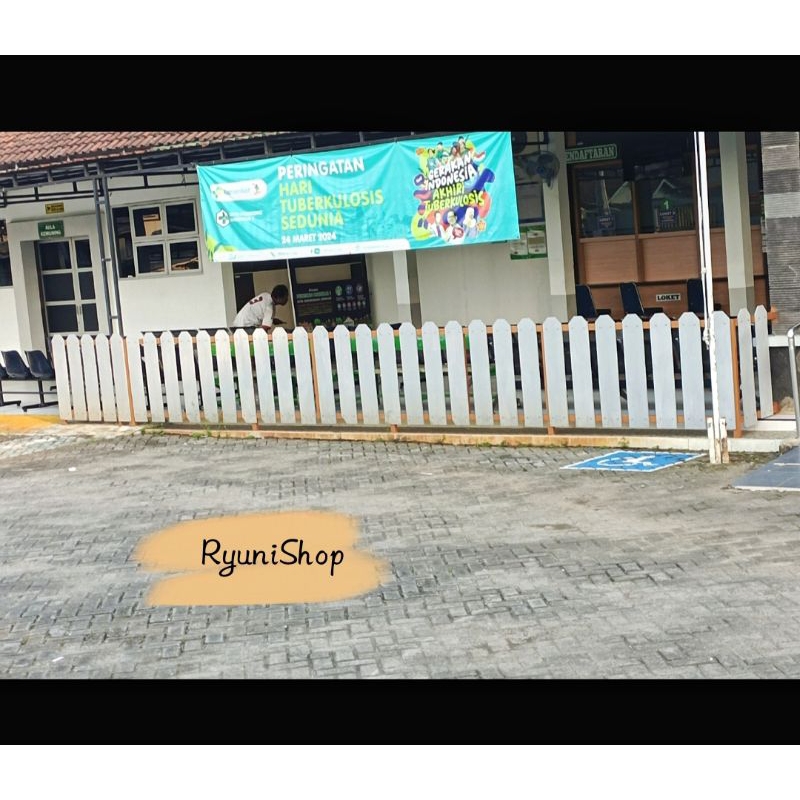 Jual pagar taman, tanaman atau pagar teras custom, pagar kayu | Shopee ...