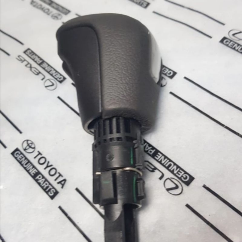 Jual tuas handel shif knob matic toyota raize dan Rocky origina ...