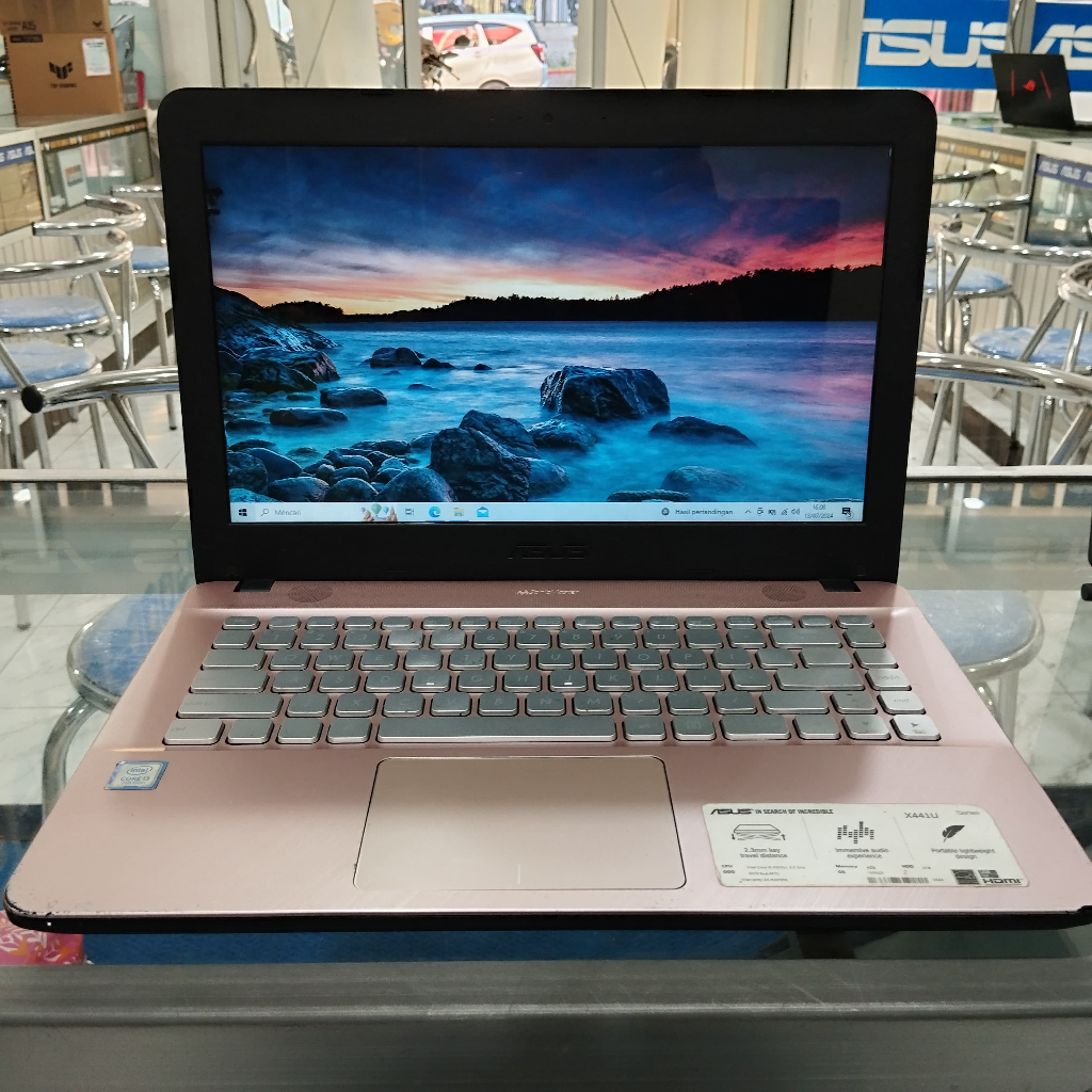 Jual Asus Vivobook X441U Core i3 gen 7 RAM 4GB HDD 1TB layar 14in Windows 10 Mulus | Shopee ...