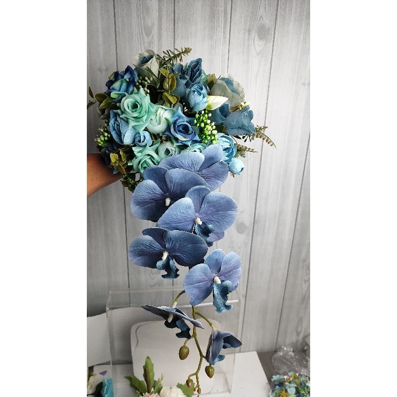 Jual HAND BOUQUET WEDDING BUKET PERNIKAHAN BUNGA JUNTAI CASCADE ORCHID ...