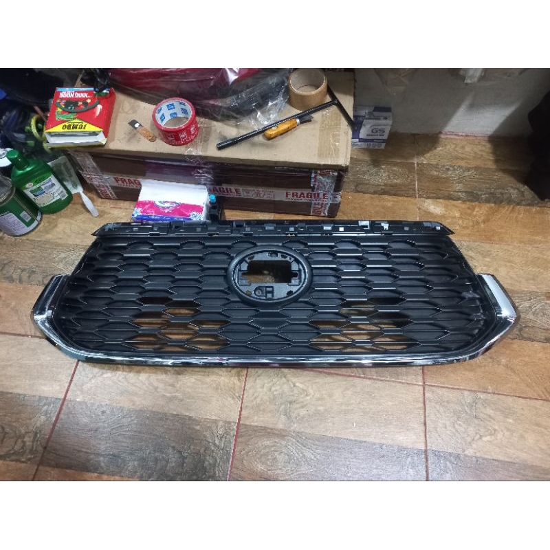 Jual grile grill innova zenix 2022 2023 | Shopee Indonesia