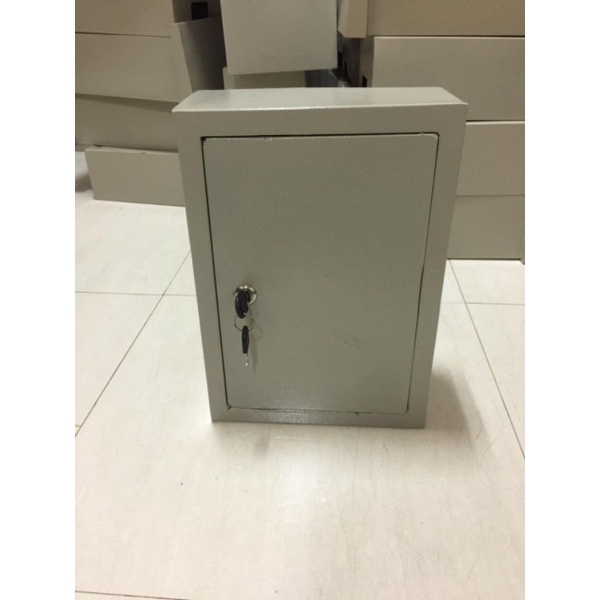 Jual Box Panel Indoor 20 X 30 X 15 CM Box Panel Listrik 20x30x15 cm ...