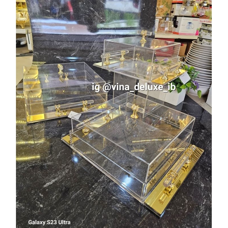 Jual Tempat Kue / Cake Tray Acrylic Gold Persegi | Shopee Indonesia