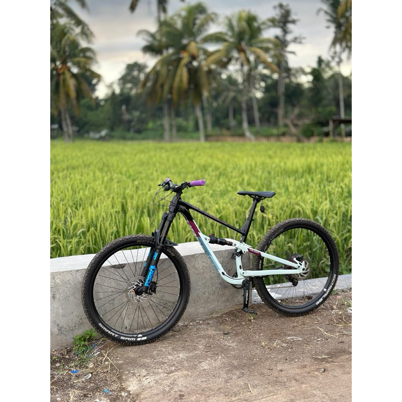 Jual SISKIU d7 2021 M 29 | Shopee Indonesia