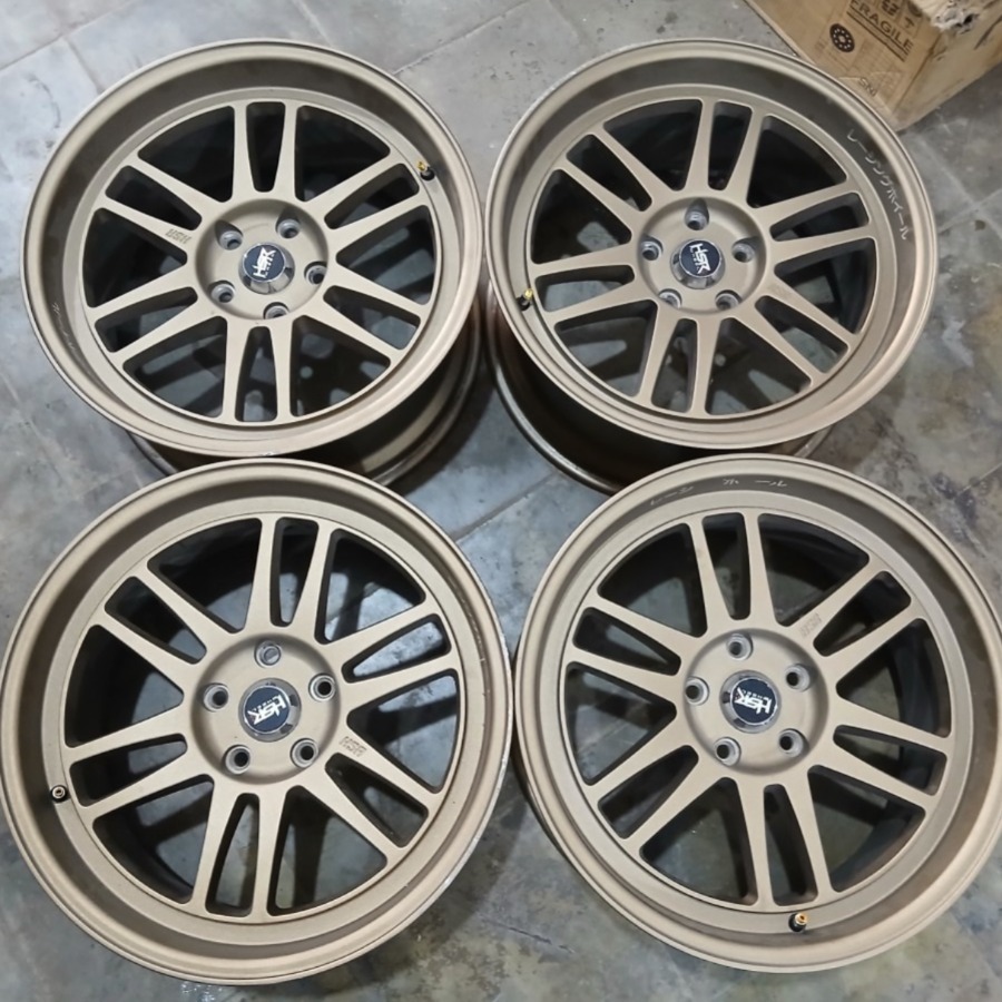 Jual VELG MOBIL RACING SECOND/BEKAS HSR BOROKO R18 BAUT 5 PCD 5X114 LEBAR 9 ET25 | Shopee Indonesia