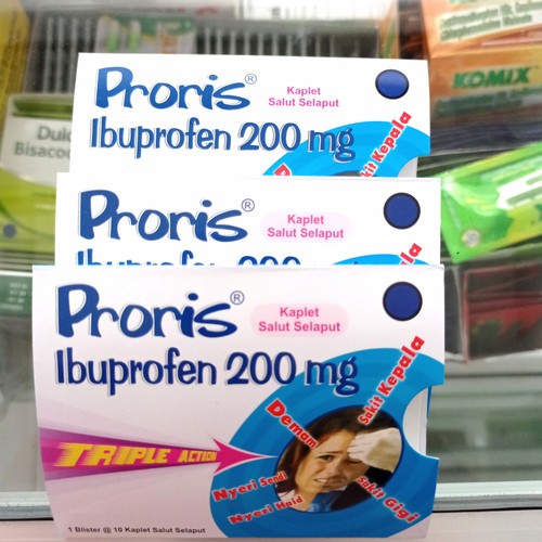 Jual Proris 200 mg STRIP 10 Kaplet - Ibuprofen, Pereda Nyeri, Demam ...