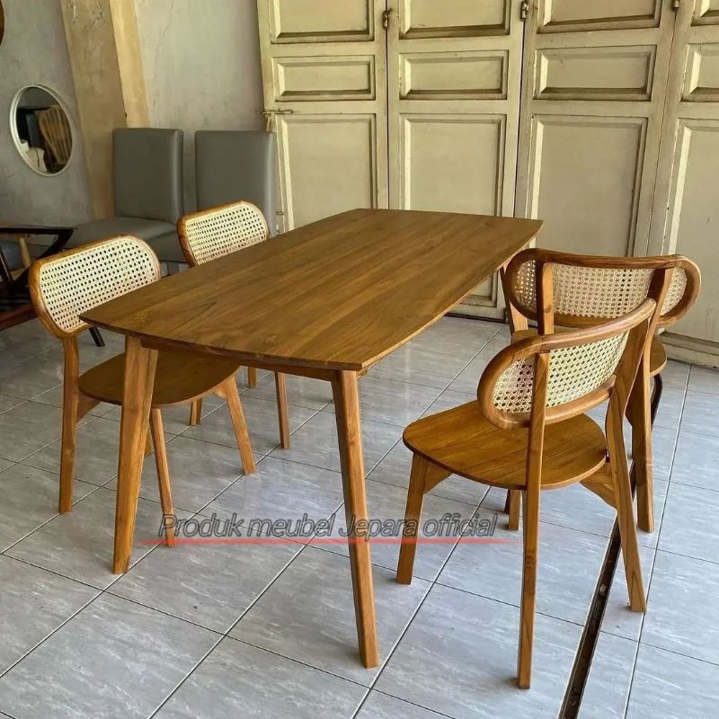 Jual Meja makan minimalis / Meja makan jati kursi 4 / meja makan kursi kacang rotan | Shopee ...