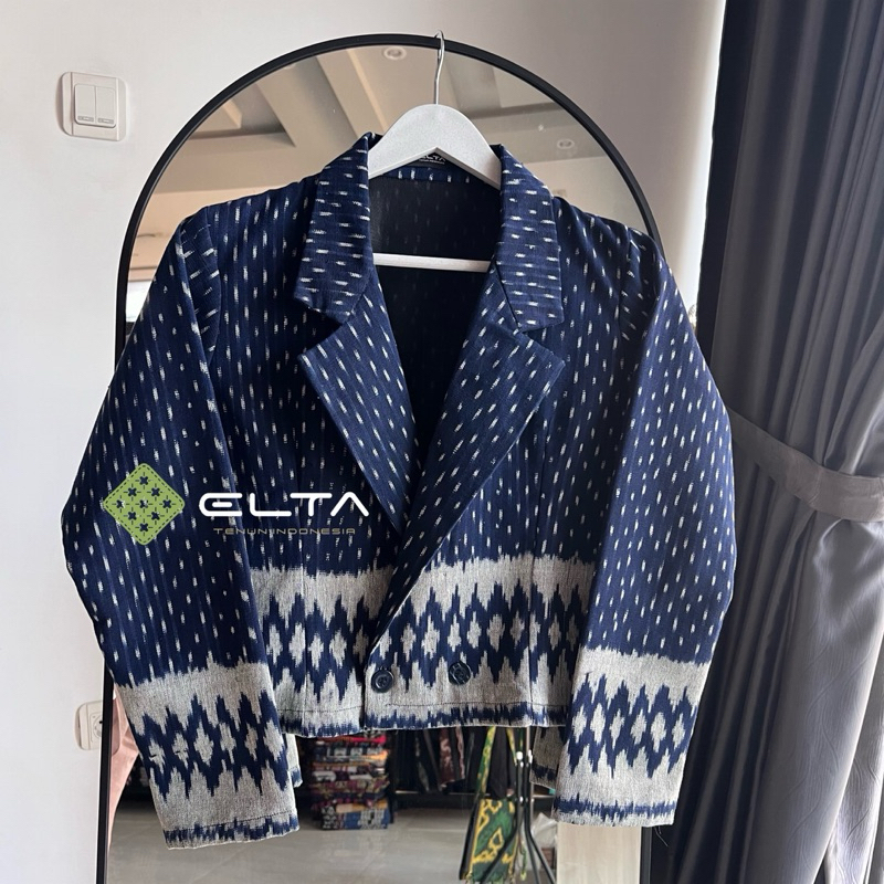 Jual crop couple tenun semi jas wanita dan kemeja pria baju kantor ...