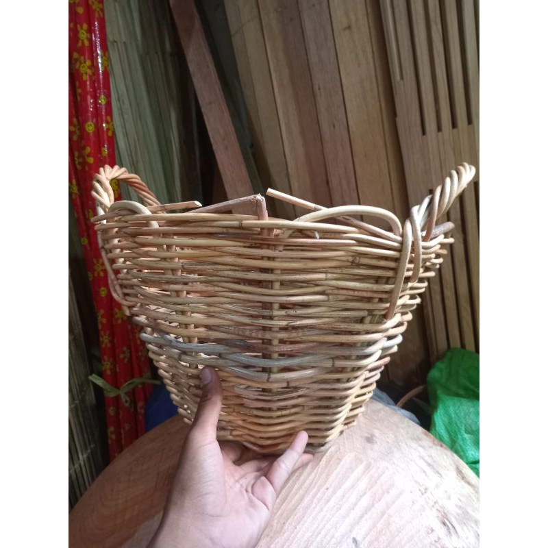 Jual keranjang batu anyam anyaman batang rotan ukuran sedang | Shopee ...