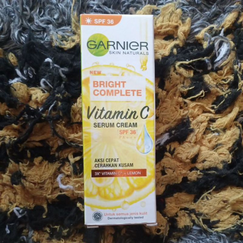Jual Garnier Bright Complete Vitamin C Serum Cream SPF 36 PA +++ 20ml | Shopee Indonesia