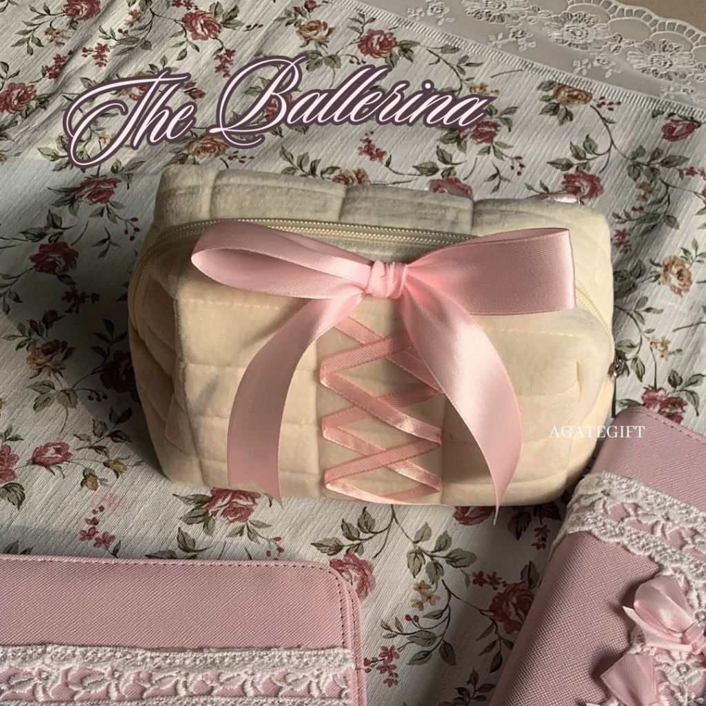 Jual [REAL PIC] The Coquette Pouch - Kotak Pensil Tempat make Up Dompet ...