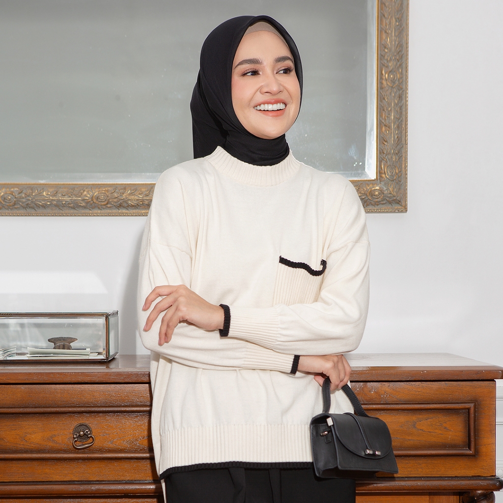 Jual Lozy Hijab - Ruby Knit (Atasan Knit Shirt Wanita) | Shopee Indonesia