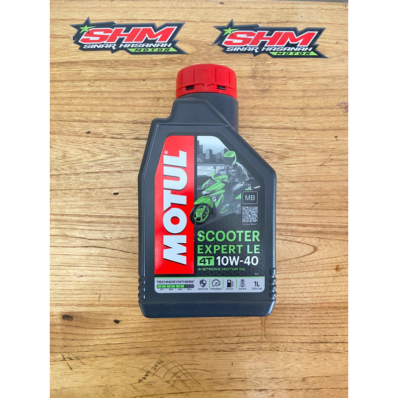 Jual Motul 10W-30 Scooter Expert LE 1L | Shopee Indonesia