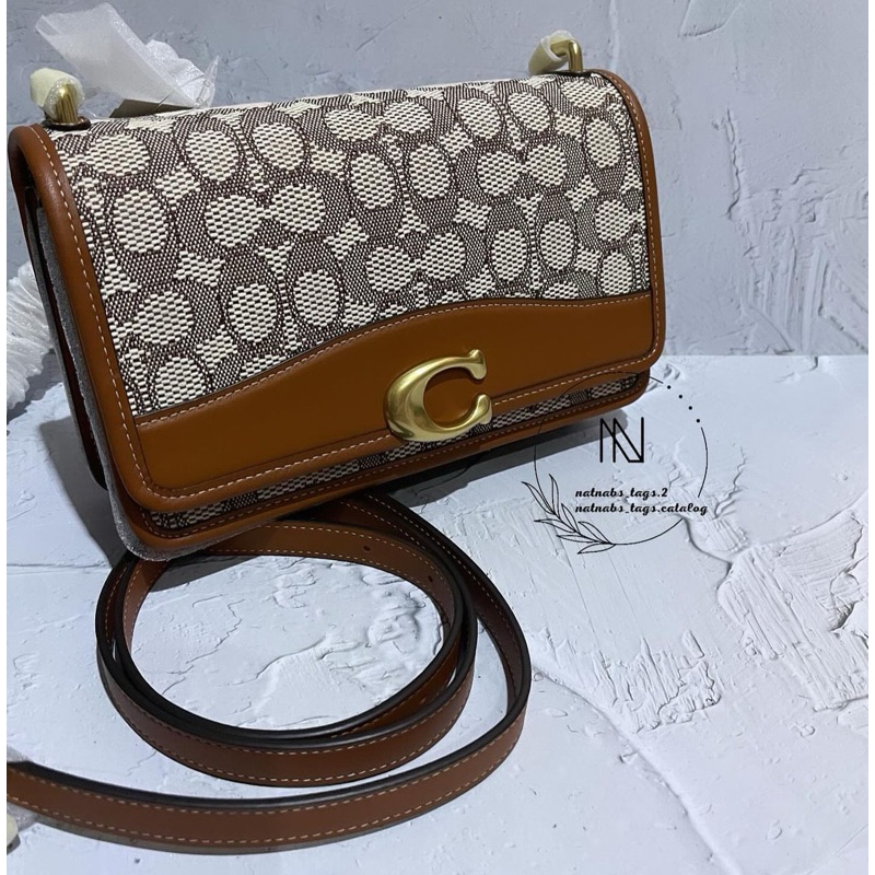 Jual Bandit Shoulder Bag Signature Jacquard | Shopee Indonesia