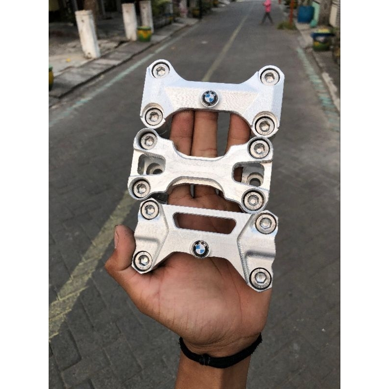 Jual raiser klem CNC model BMW handmade / raiser bmw set jarak lubang ...