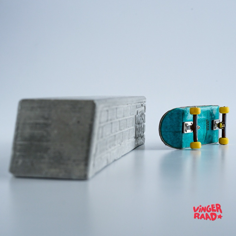 Jual Concrete Bench Ramp High Quality Obstacle Vinger Raad Fingerboard ...