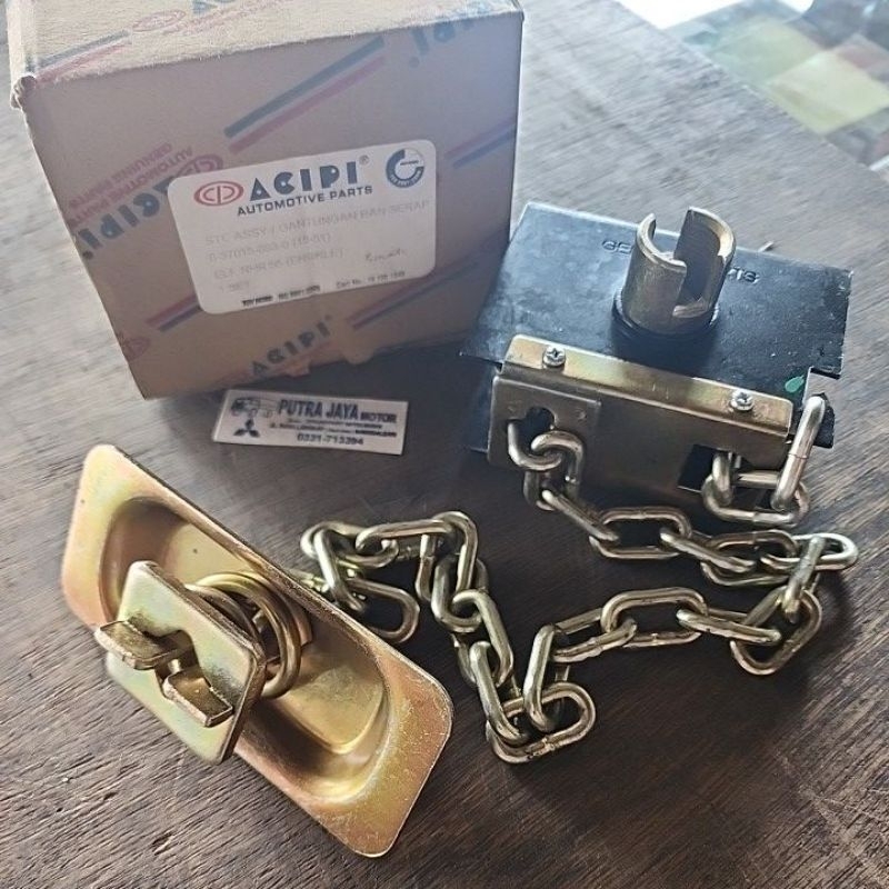 Jual Gantungan Ban Serep Elf NHR55 Engkel Modif Rantai Besar | Shopee ...