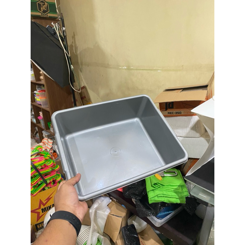 Jual @ Bak Persegi Panjang SILVER / BAK TAHU - Baskom / Ember Plastik ...